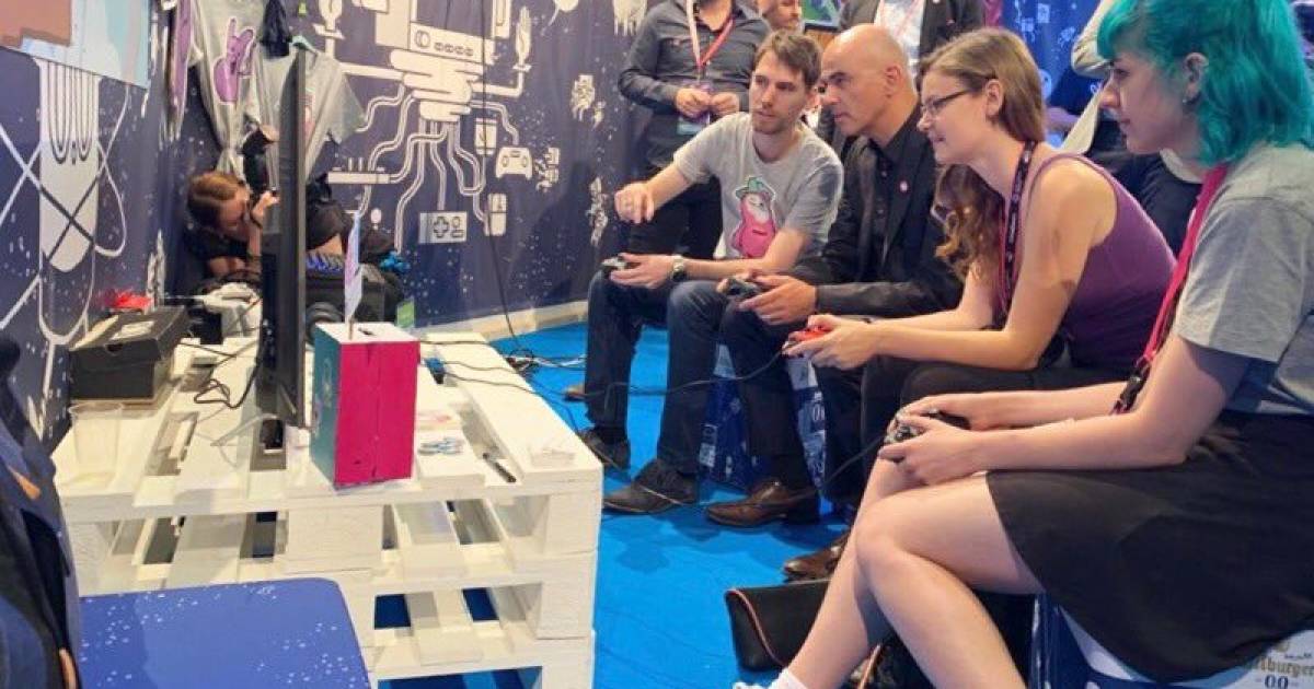 Alain Berset und 18 Schweizer Game-Entwickler an Gamescom ...