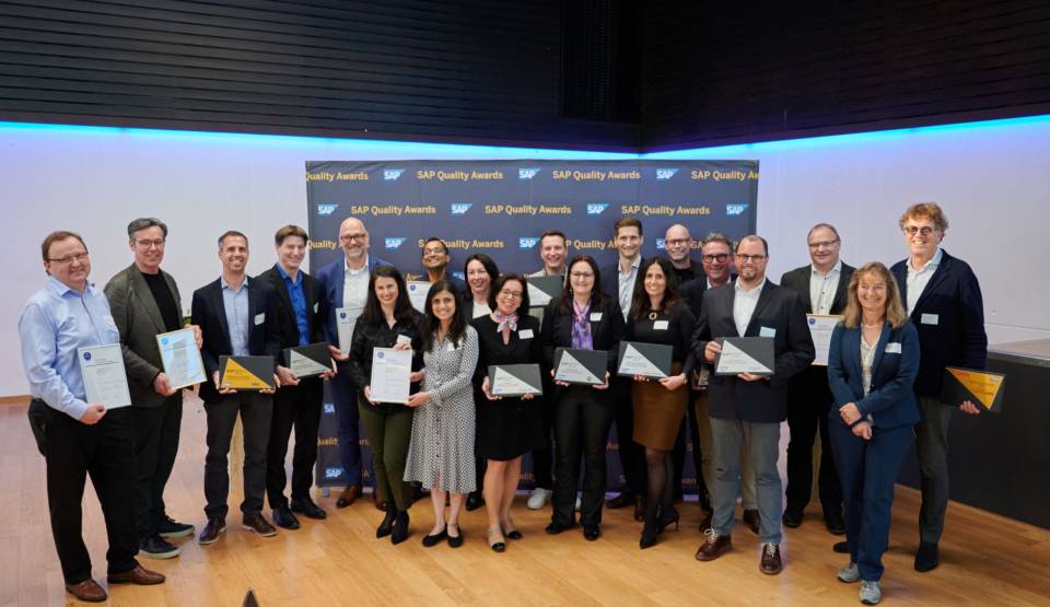 Erfolgreiche Projekte und strahlende Gewinner beim SAP Quality Award ...