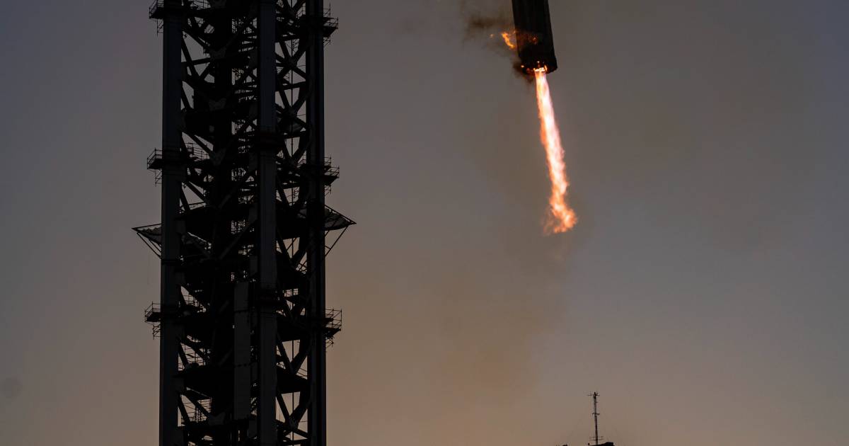 Raketensystem "Starship" beendet Testflug erfolgreich - computerworld.ch