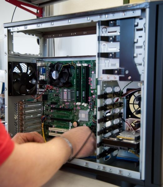 Brack-PCs kommen von Steg - computerworld.ch