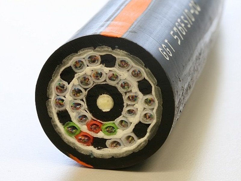 Swisscom bringt Glasfasern aufs Land - computerworld.ch